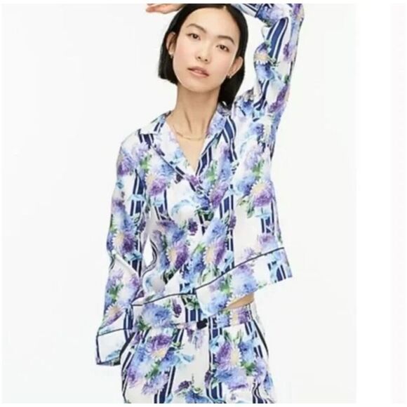 J. Crew Factory | Tops | J Crew Vintage Bluefloral Stripe Pajama Style ...